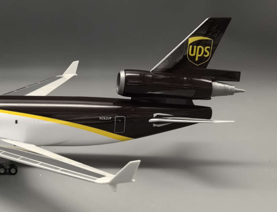 1:130 UPS McDonnell Douglas MD-11 Aircraft Landing Gear Resin Plane ...