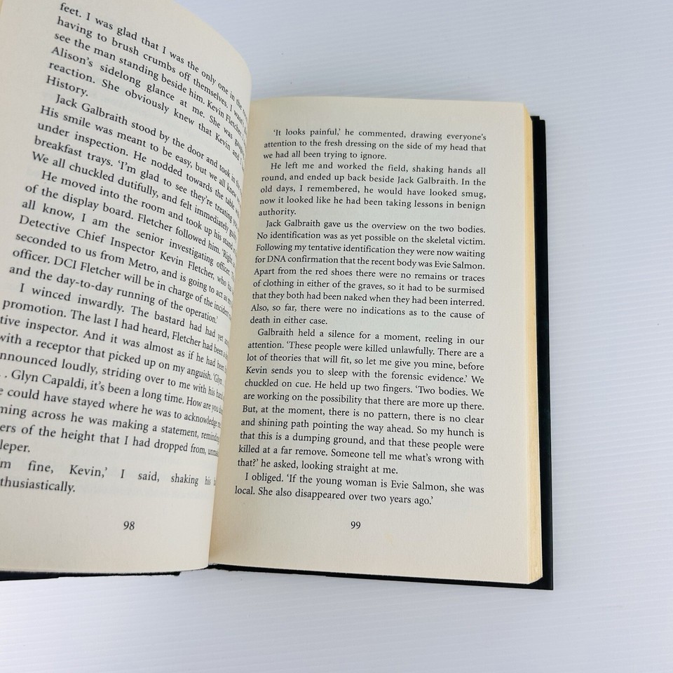 Dead People by Ewart Hutton Hardcover Book - Crime Thriller | eBay ...