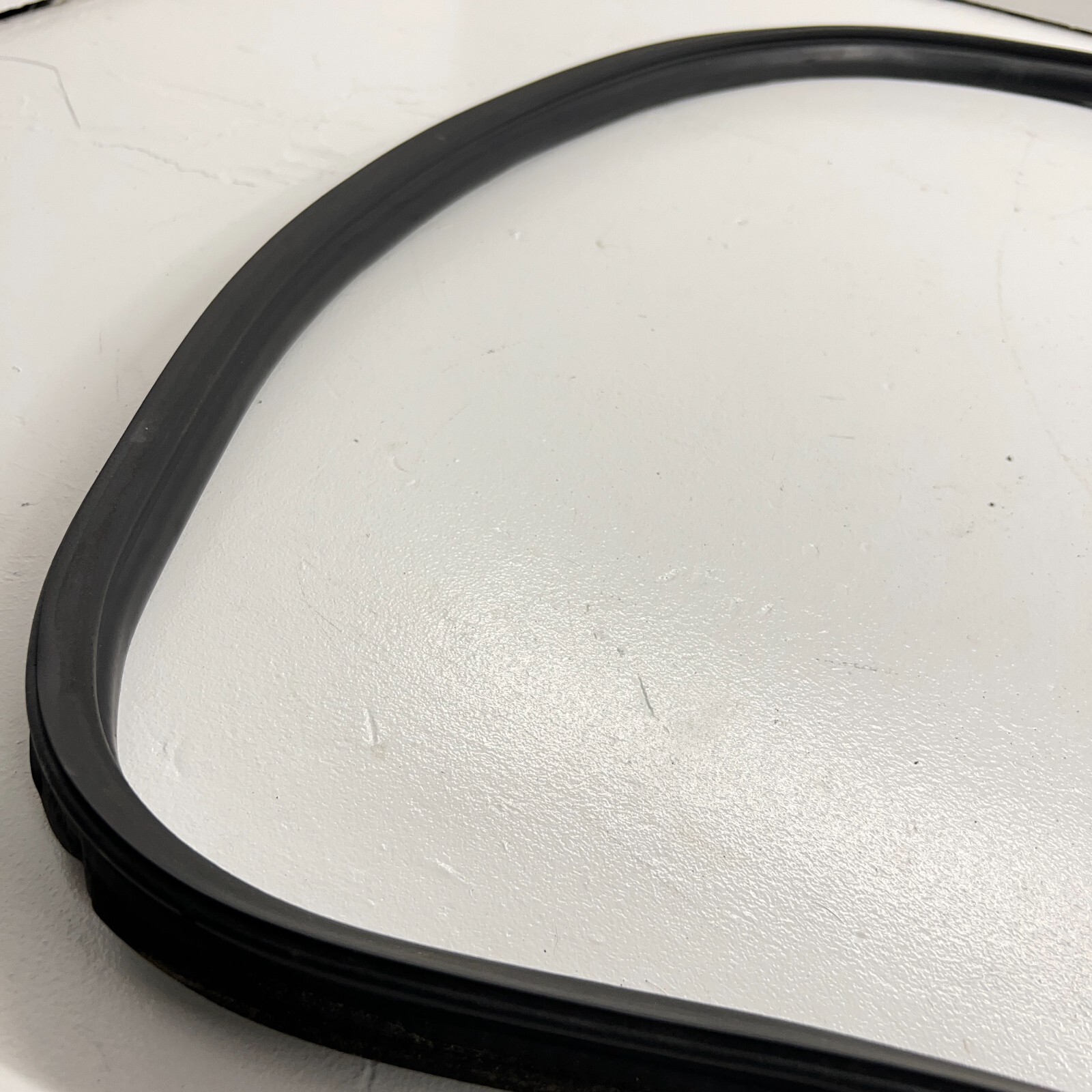 2006-2011 Mercedes-Benz ML350 Hood Cowl Rear Wheatherstrip Seal OEM | eBay