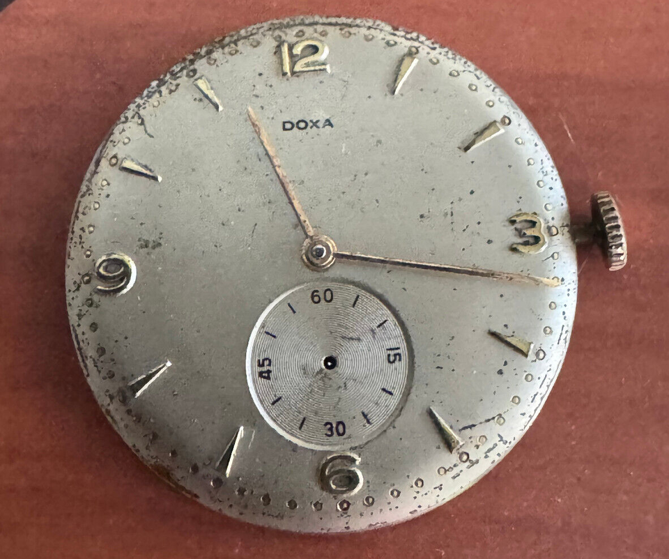 VINTAGE MEN'S DOXA S.A. WRIST WATCH MOVEMENT CAL. 942 TICKS BUT NEEDS ...