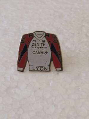 Pin's Pins Pin Sport Football ÉQUIPE MAILLOT "LYON" | eBay