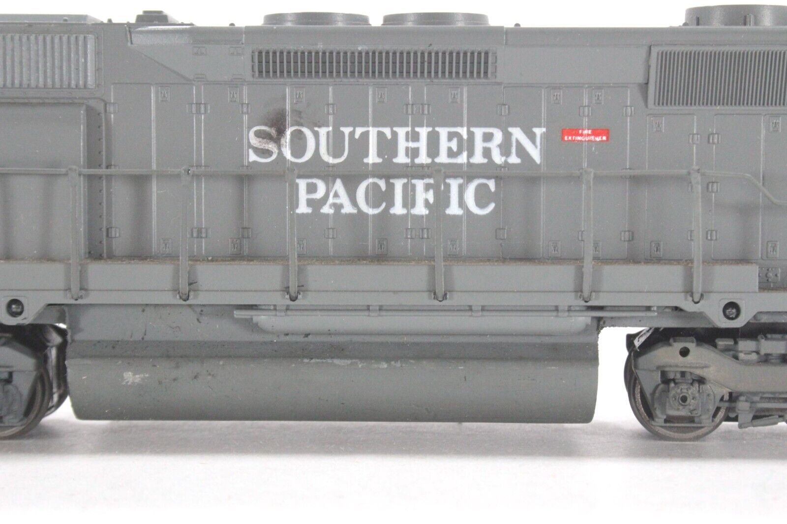 HO Athearn Southern Pacific SD45 Powered Locomotive AWP/Brs Fly No ...