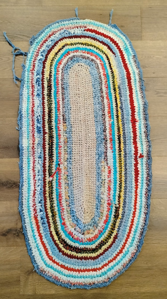 VINTAGE LARGE HANDMADE BRAIDED RAG RUG OVAL MULTICOLOR 49" X 24" | eBay
