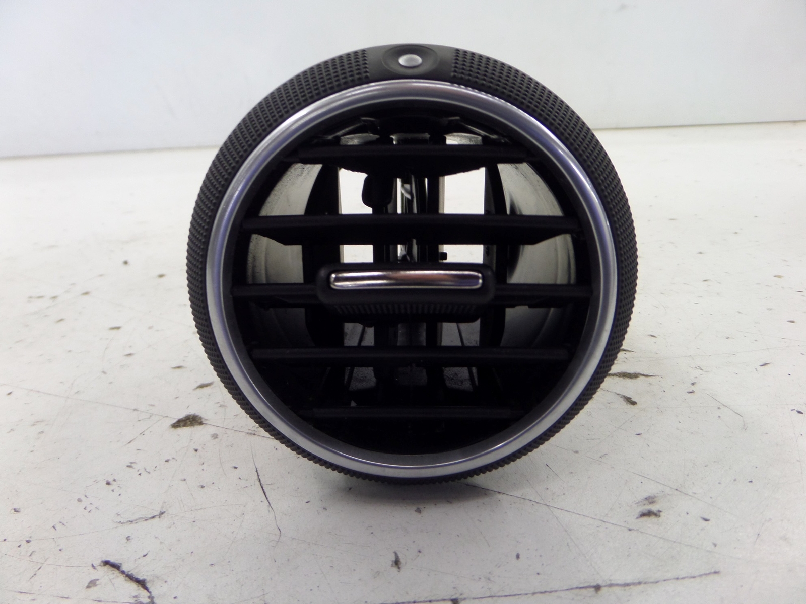 Audi A3 Dash Air Vent Black 8P 06-08 OEM 8P0 820 901 D #:477 | eBay
