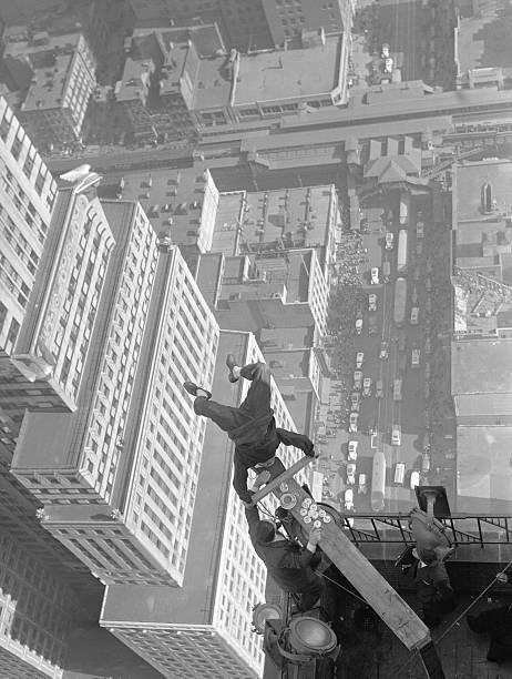 Alvin Shipwreck Kelly famed flagpole sitter manages to eat thirtee ...