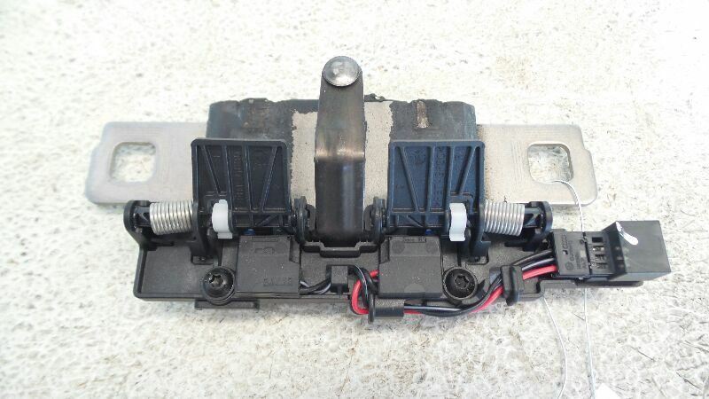 17 18 19 20 AUDI Q7 TAIL GATE LOCK LATCH PART # 80A 827 507 | eBay