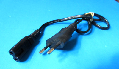 Volex 2.5A 250V H03VVH2-F VS502 N14848 +S+S+S IEC227 LT EURO Power ...