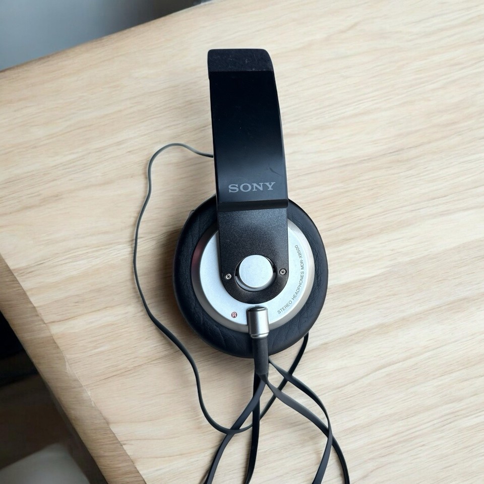 Sony MDR-XB500 Extra Bass Closed-Back Wired Stereo Headphones Black | eBay