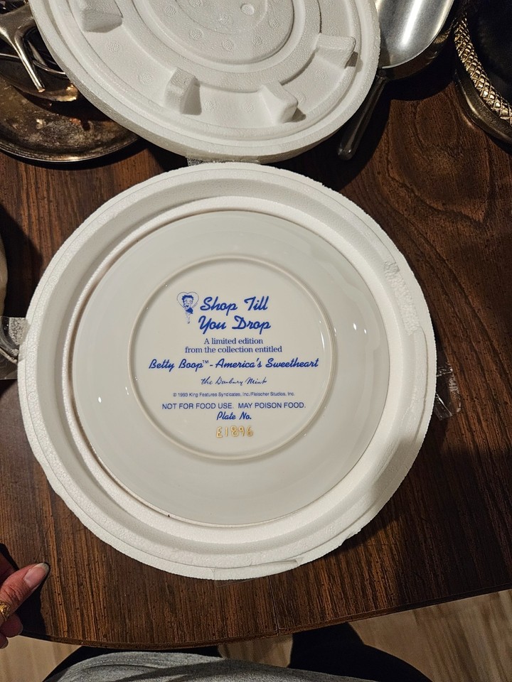 Betty Boop Vintage “Shop Till You Drop” Plate #E1896 | eBay