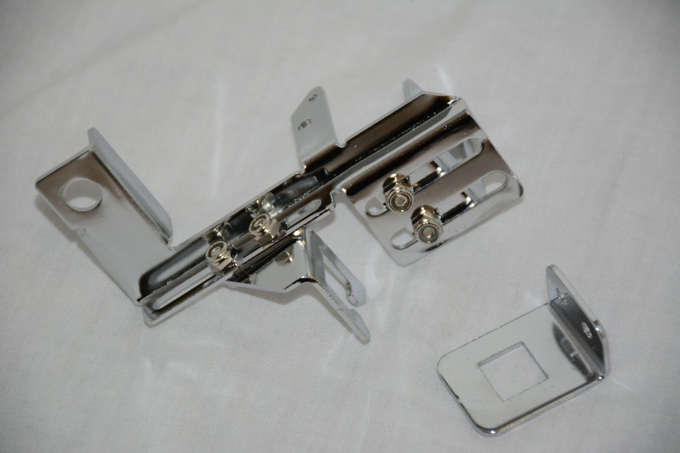 Chrome Adjustable Throttle Cable Bracket with TH350 Kickdown Bracket ...