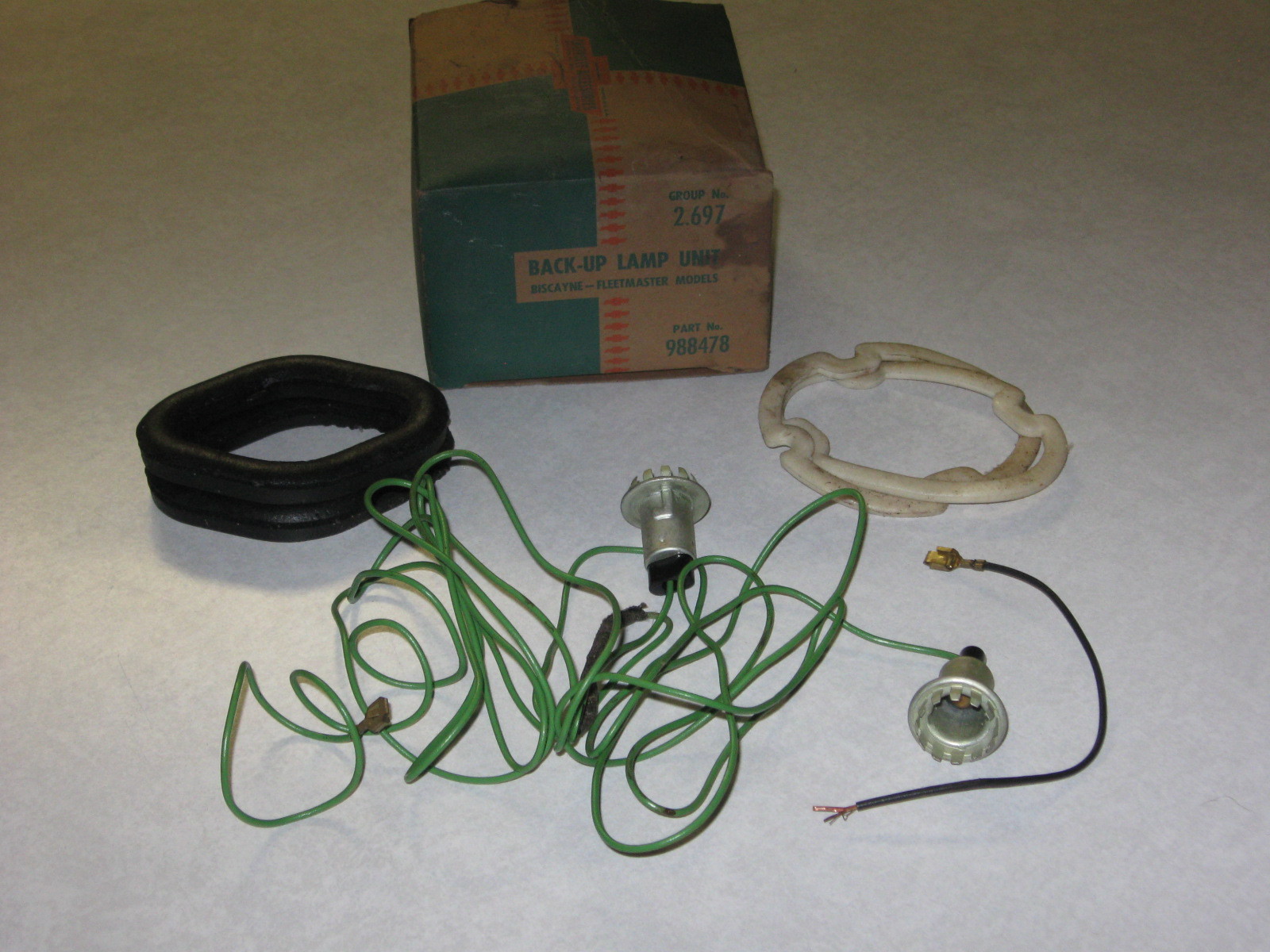 1961 CHEVROLET BACK-UP LAMP UNIT NOS GM #988478 | eBay