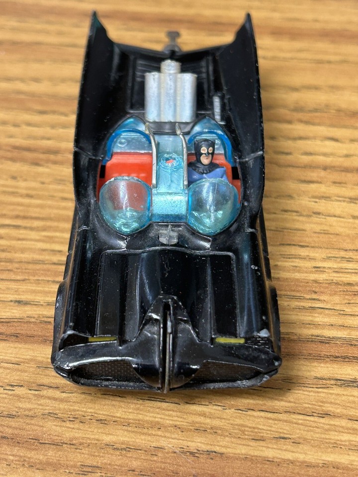 ORIGINAL VINTAGE CORGI TOYS 267 BATMAN BATMOBILE SECOND ISSUE WITH TOW ...