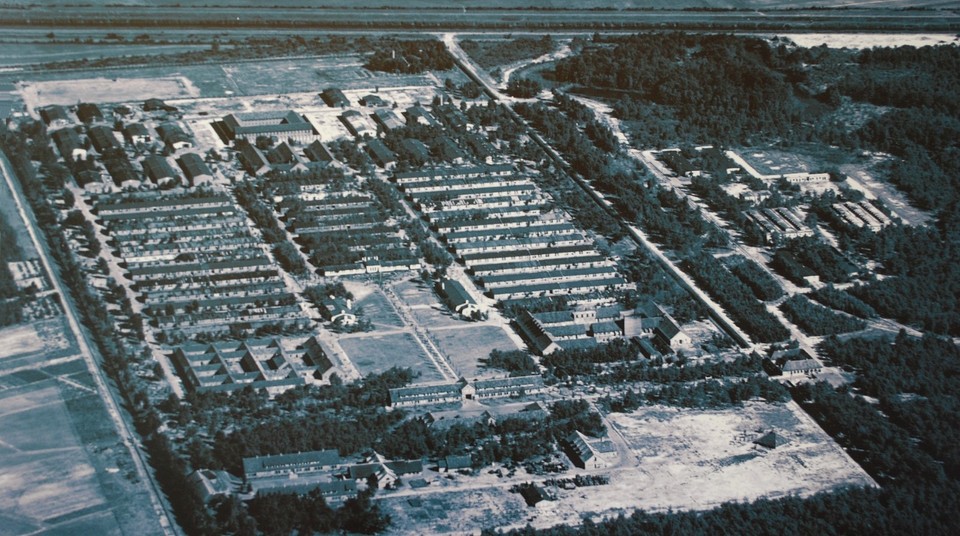 LENSES FOR DYNAMO FLASHLIGHT TYPE 7424 and 7424-03 OF PHILIPS WW2 very ...