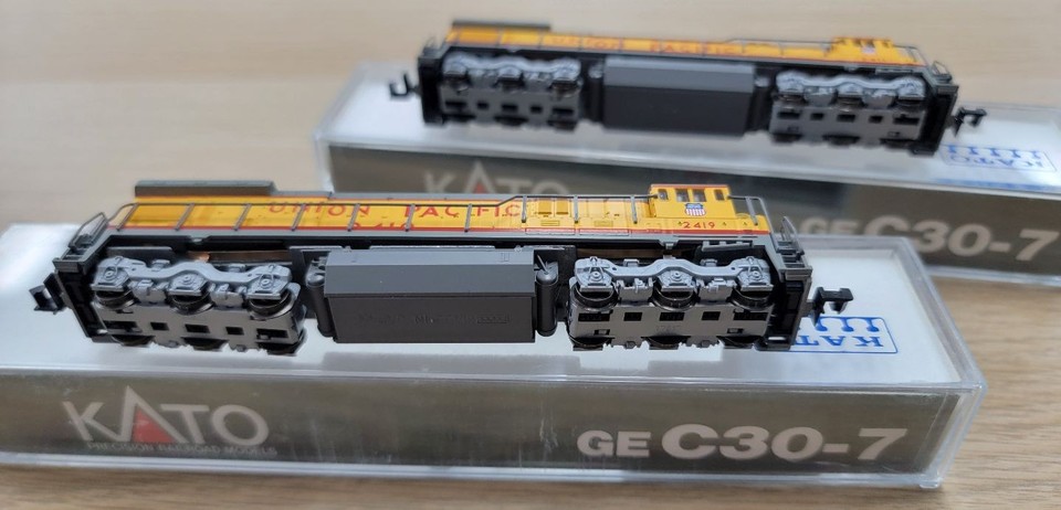 N Scale KATO 176-30B & C UP Union Pacific C30-7 #2419 #2411 | eBay