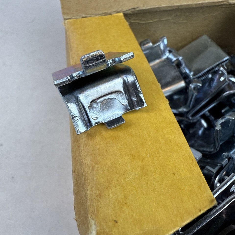 KV 237 Zinc Knape & Vogt Adjustable Steel Shelf Support Clips - Box ...