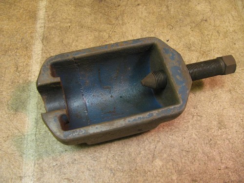 Kent Moore J21135 Special Dealer Service Tool Puller GM | eBay