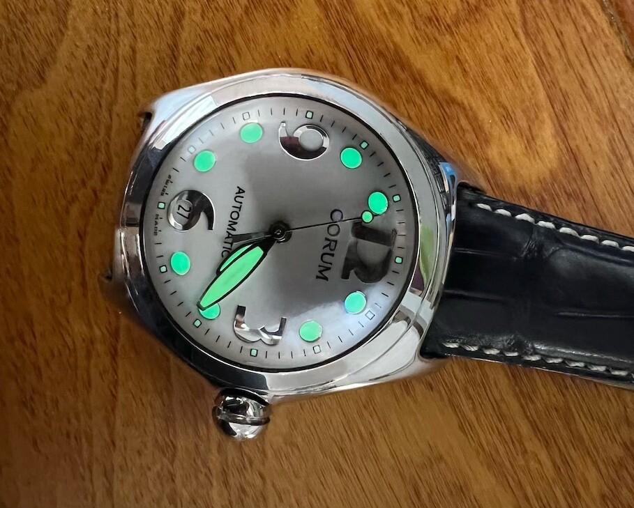 Corum Bubble - 45mm Stainless Steel - White Dial - Automatic Movement ...