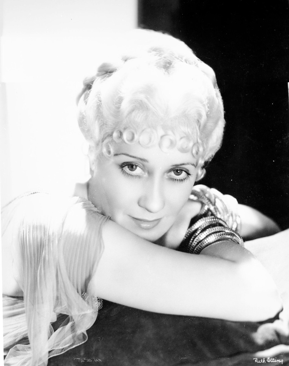 Ruth Etting Pin Up