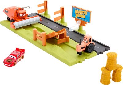 Disney Pixar Cars Playset with 3 Toy Vehicles & 2 Ways to Play, Frank ...