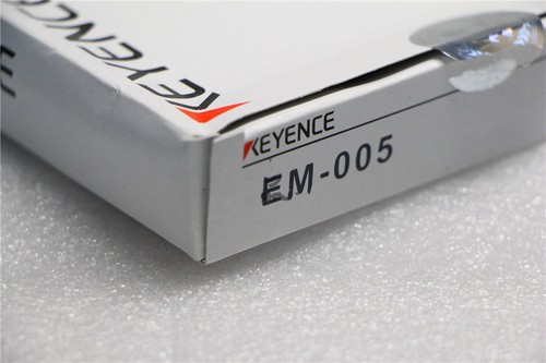 1PC Keyence Proximity Sensor EM-005 New In Box | eBay