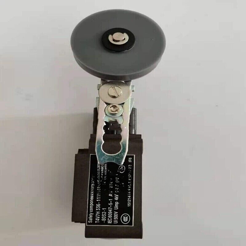 1PCS NEW FIT FOR T4V7H 336-11z-8032-1 Travel limit switch | eBay