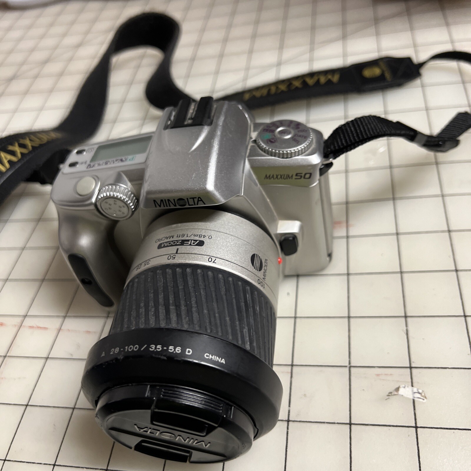 ^ Minolta Maxxum 50 Film Camera w/ AF Zoom 28-100 f3.5-5.6D Lens | eBay