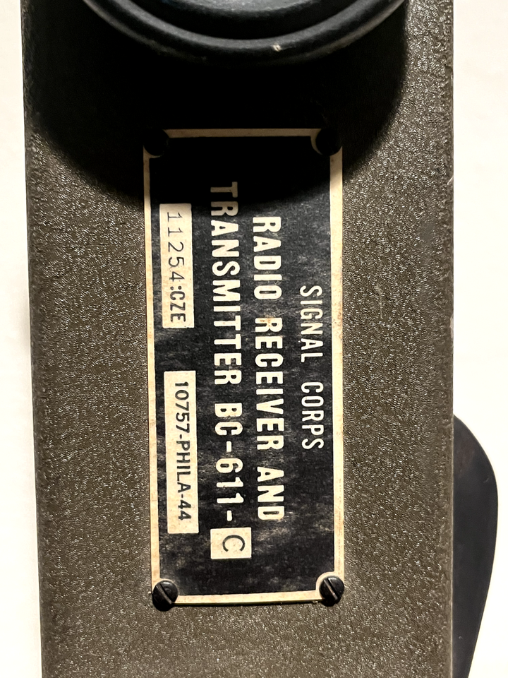 WWII Signal Corps Radio Receiver Transmitter BC-611-C "Handy Talky ...