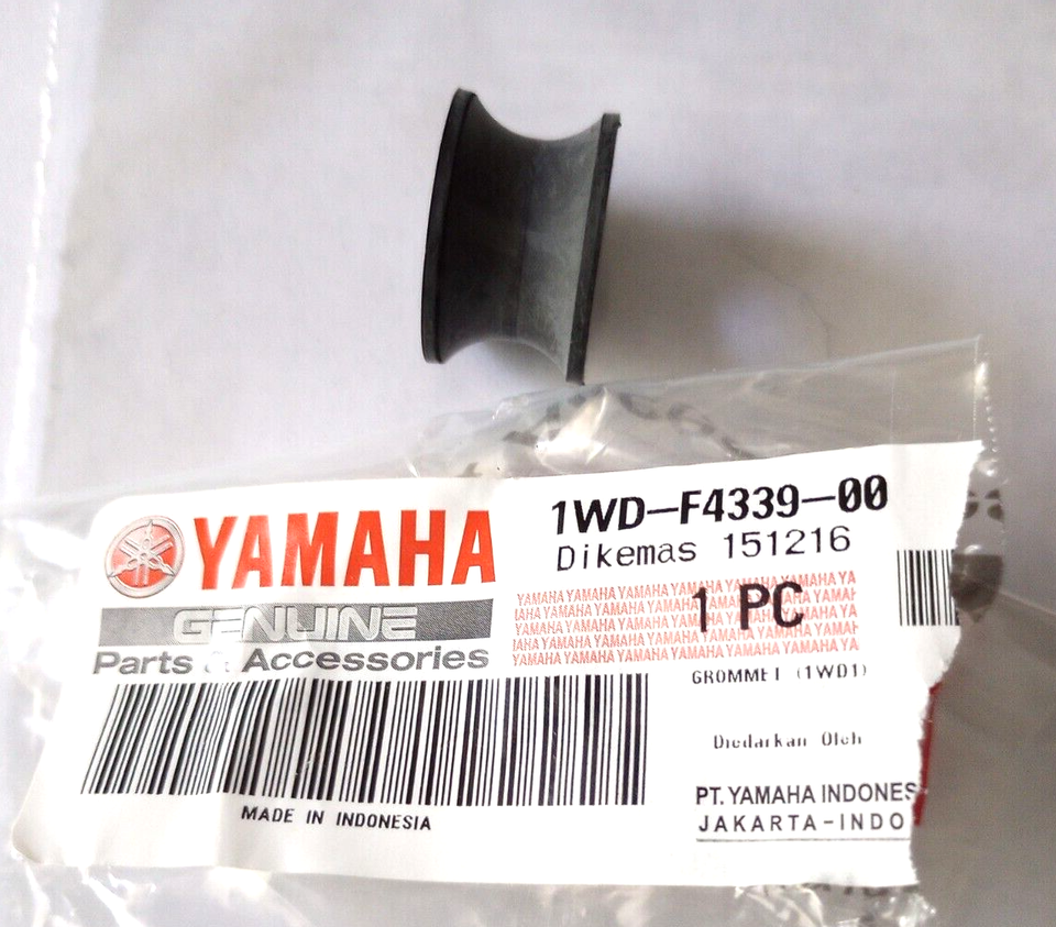 Yamaha R3 Grommet NOS 1WD-F4339-00 (L-5606) | eBay