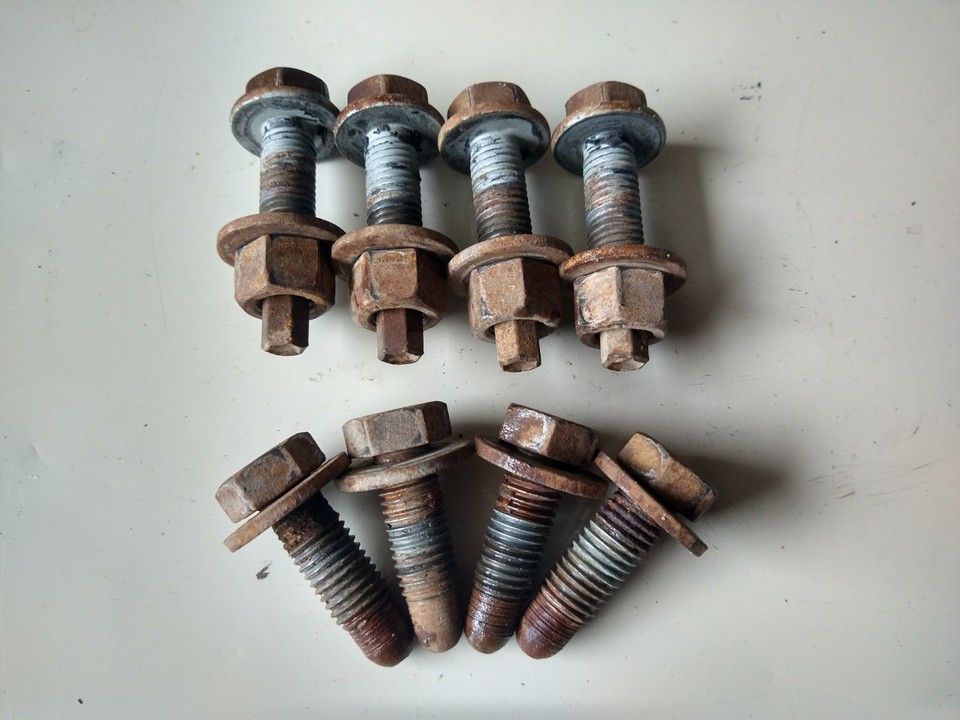 Trailer Receiver Hitch Mounting Bolts Suburban Avalanche Yukon Tahoe ...