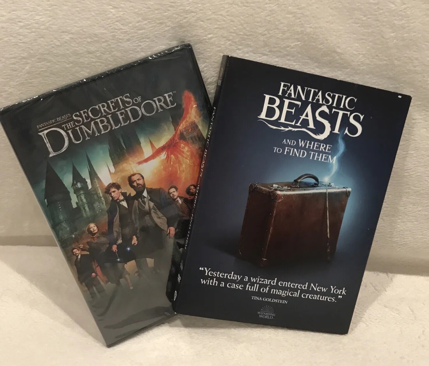 Fantastic Beasts & Where to Find Them / The Secrets of Dumbledore (2 ...