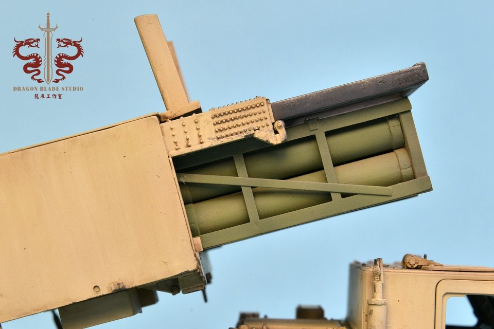 Built Model 1/35 M270 MLRS w/M26 Rocket Pods Finished | eBay