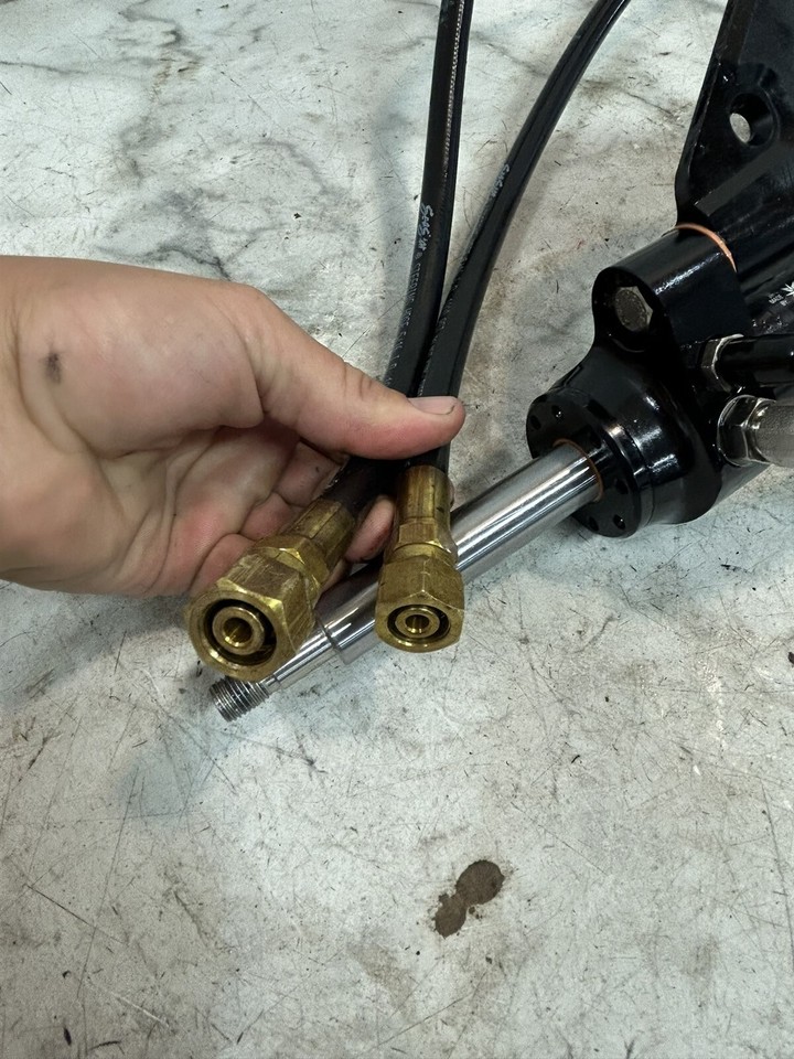 Sea Star Seastar outboard power steering hydraulic cylinders lines ...