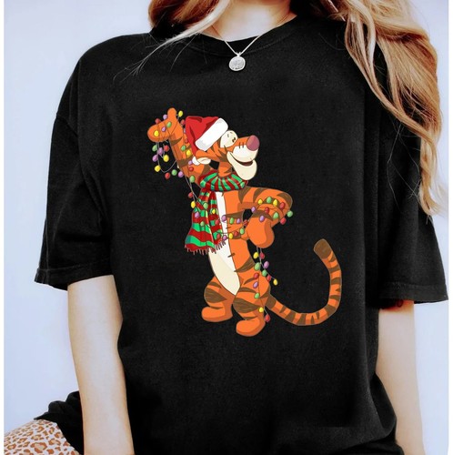 Winnie The Pooh Tigger Santa Hat Christmas Lights Happy Holiday Tshirt ...