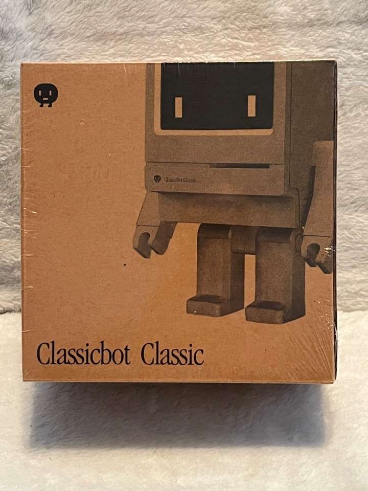 PlaySomeToy Classicbot Classic Apple MAC 4in. Action Figure MIB | eBay
