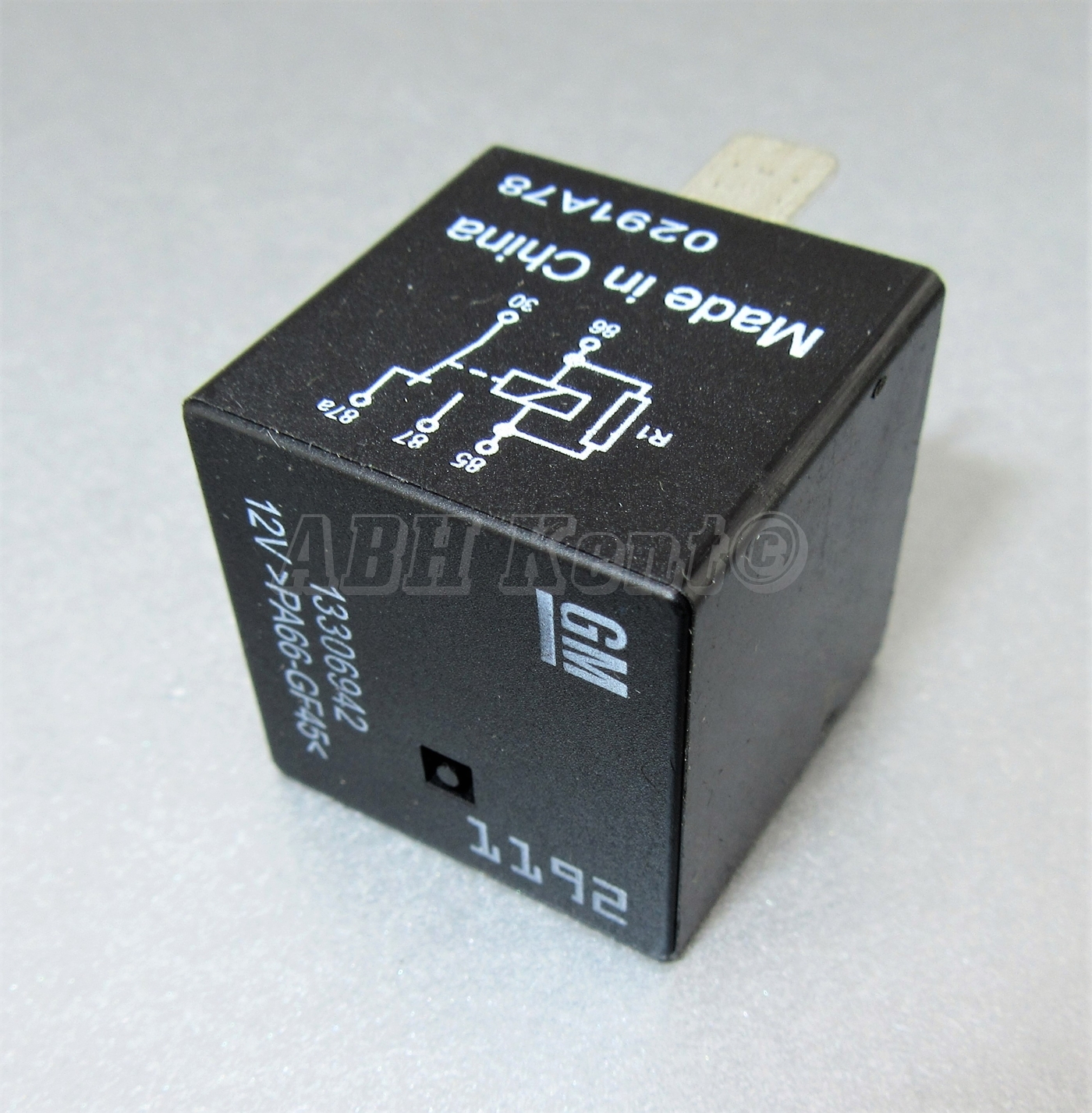 679-Vauxhall Opel Chevrolet (08-16) 5-Pin Black Relay GM 13306942 12V ...