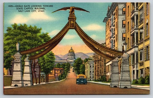 Eagle Gate Looking Toward State Capitol Building Salt Lake City Utah ...