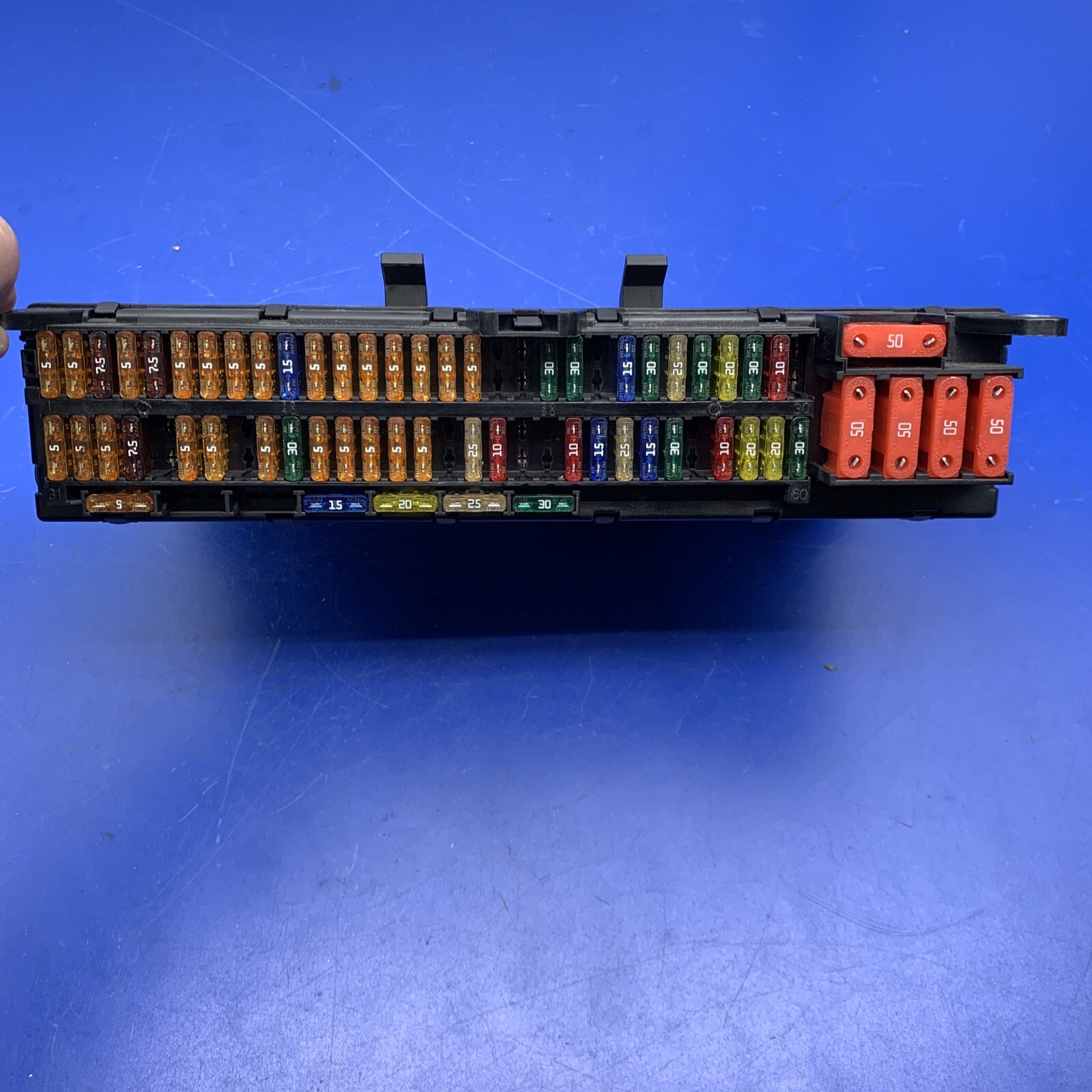 BMW OEM E53 X5 2000-06 FRONT RIGHT MAIN FUSE BOX RELAY CONTROL MODULE ...