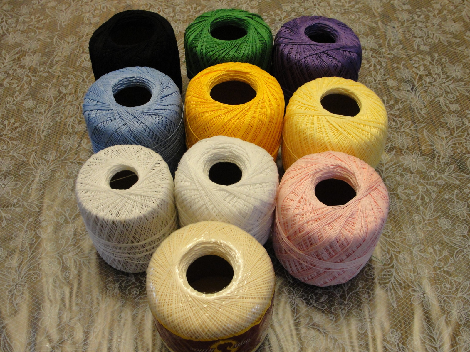 10 Crochet Threads - 1 New South Maid Crochet Thread and 9 Partial ...