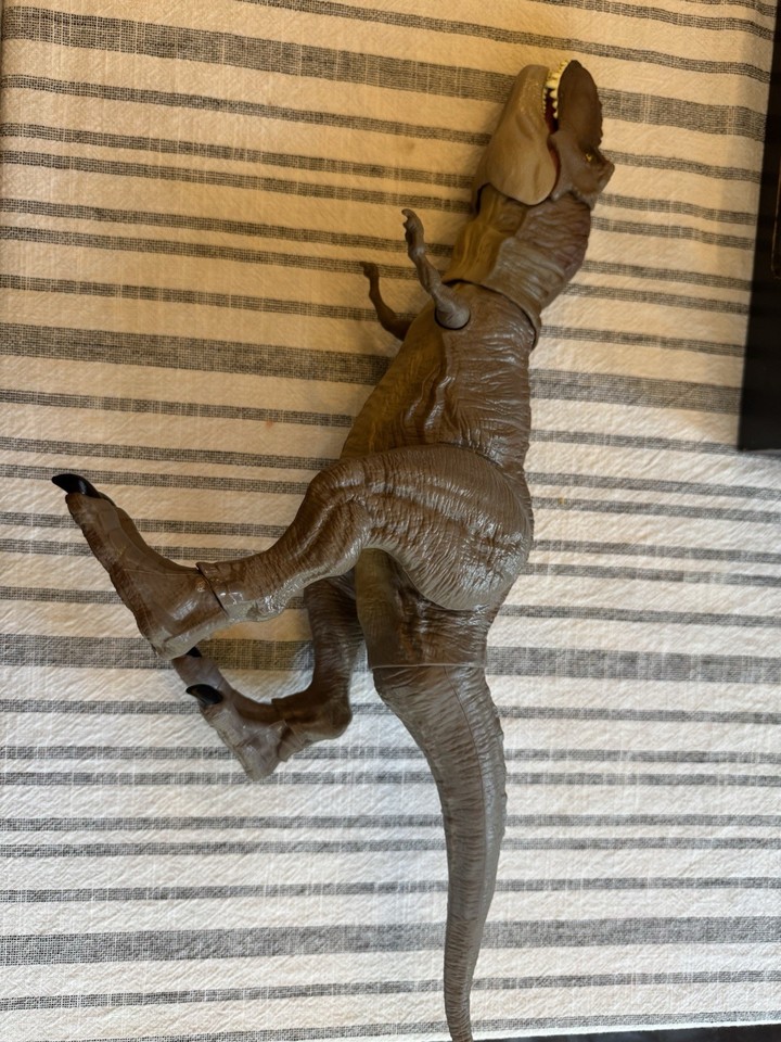 Jurassic Park Dinosaur Toy 43281 Hasbro 2015 Chomping T Rex Park | eBay