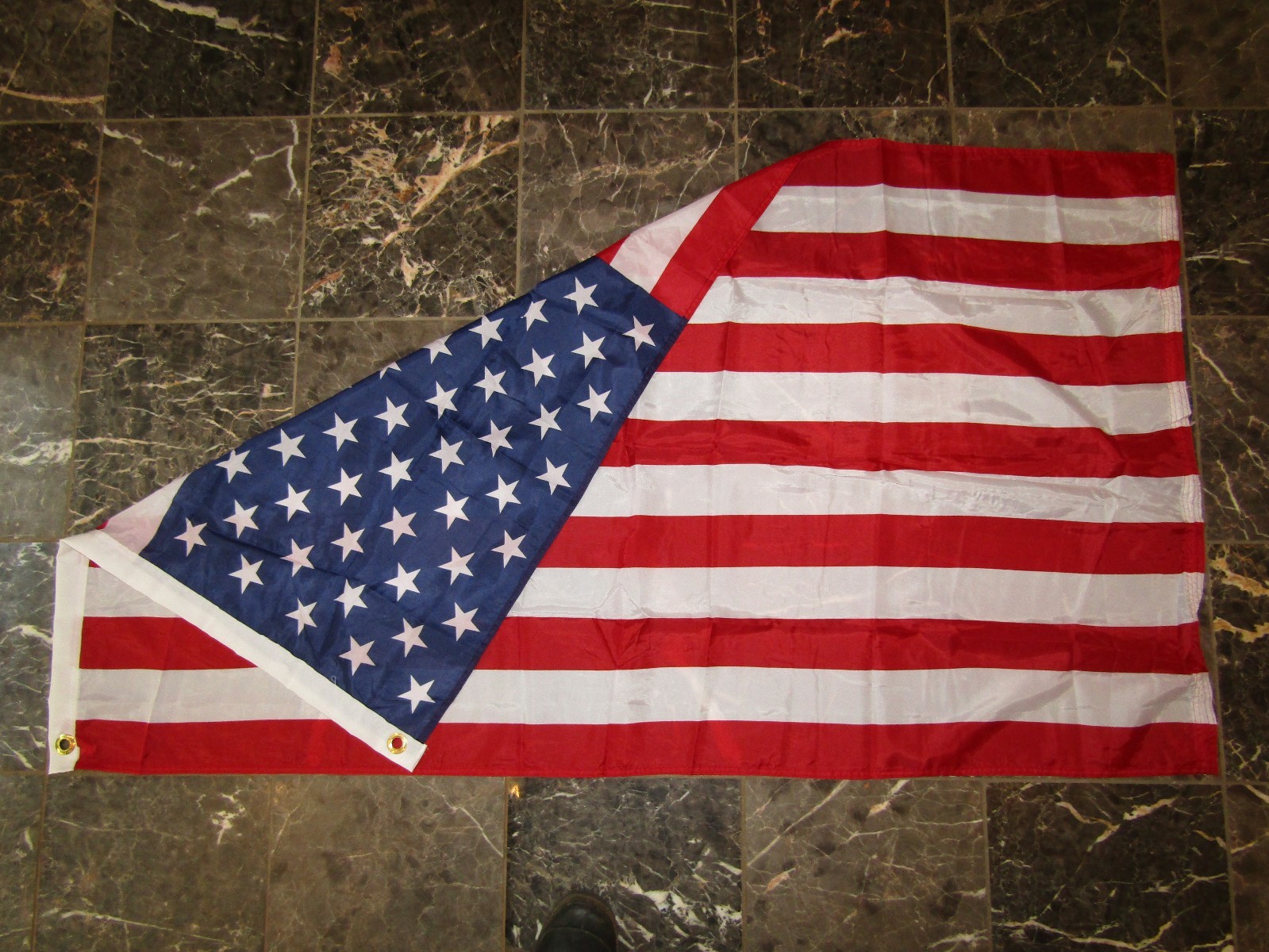 3x5 USA US American America Super Poly Flag 3'x5' Grommets w/ Book ...