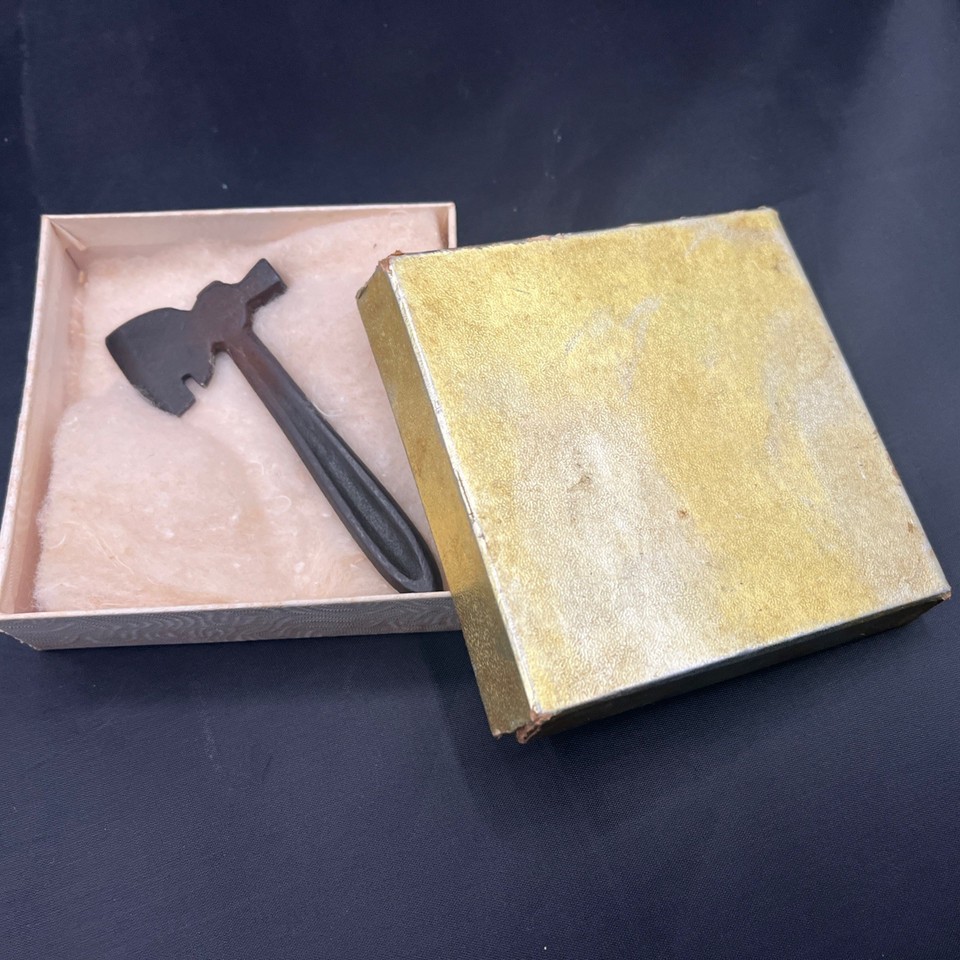 VTG Cast Iron Cigar Box Opener Mini Miniature Toy Axe Hatchet Hammer 4. ...
