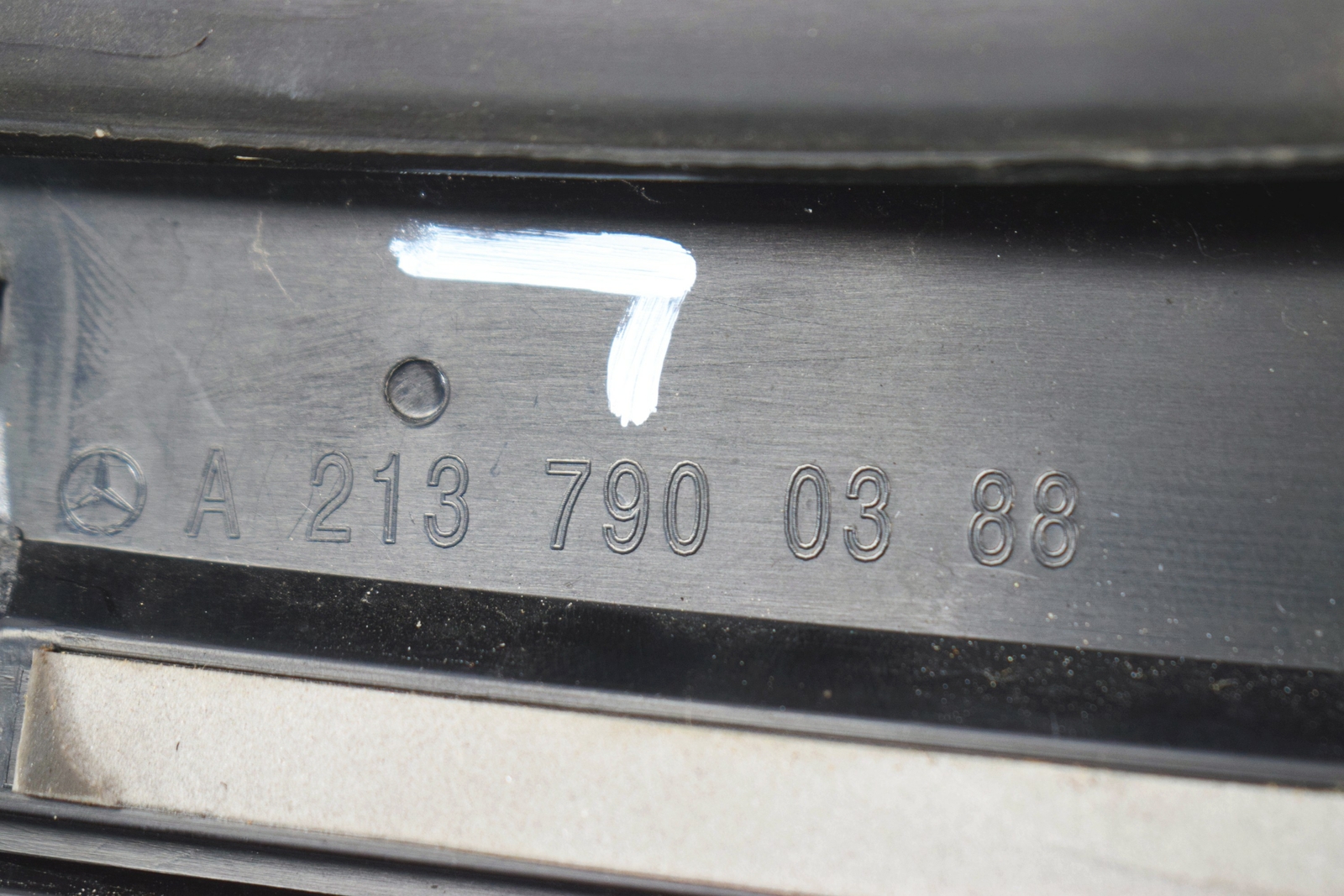Mercedes E220 D S213 T-Mod Anbau Heckspoiler links seitlich Spoiler ...