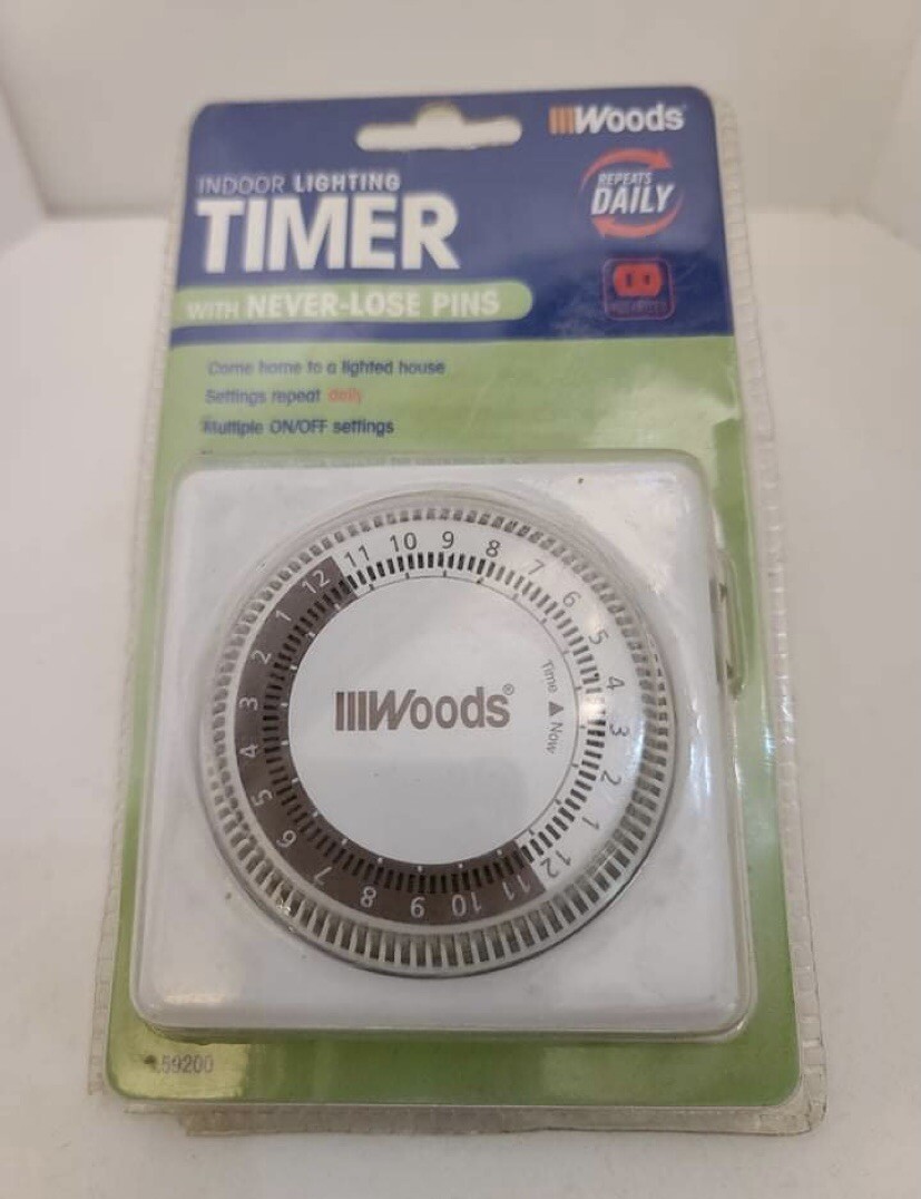 Woods 59200 125v 60 Hz 24 Hour Mechanical Indoor Lamp & Appliance Timer ...