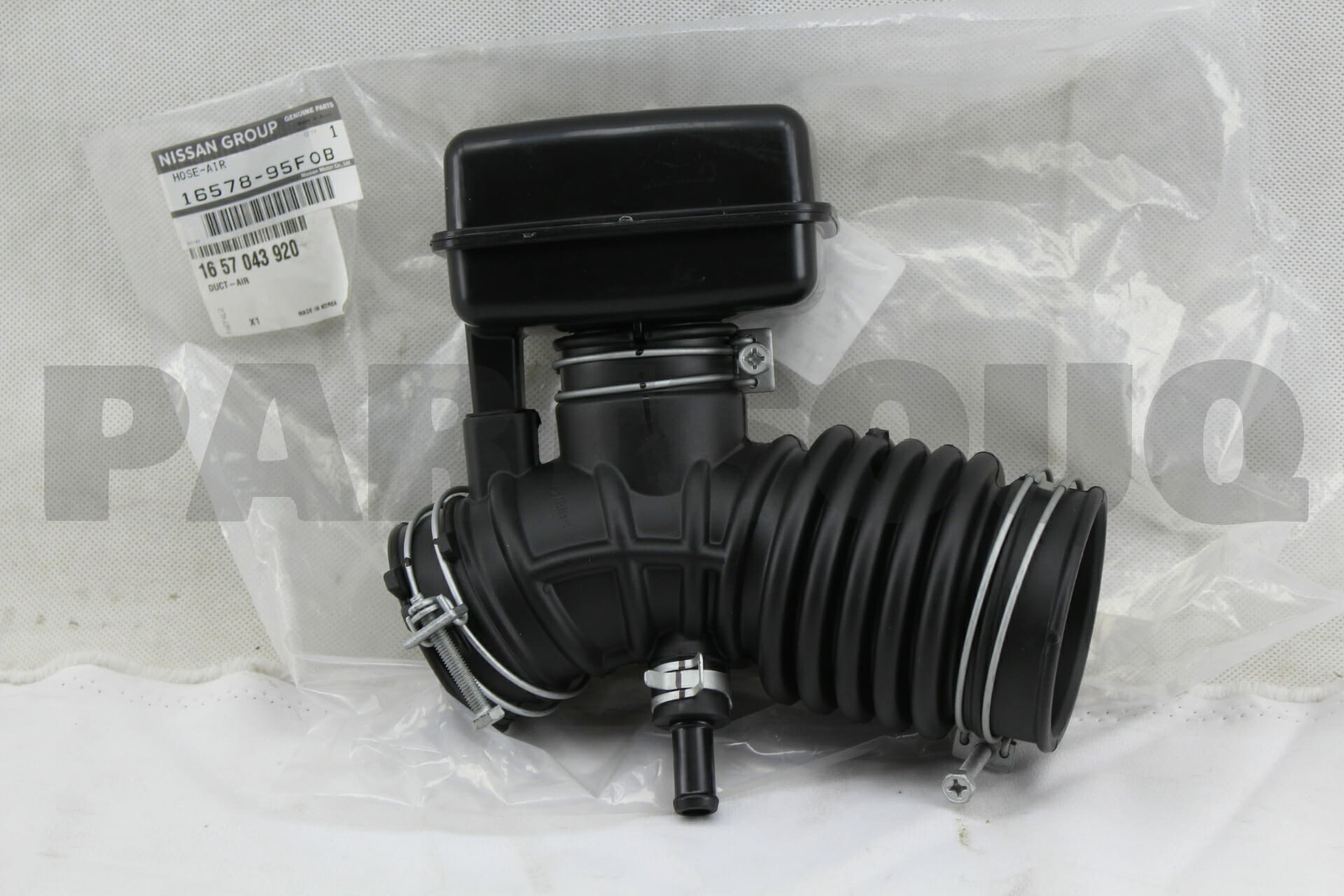 1657895F0B Genuine Nissan HOSE-AIR DUCT 16578-95F0B | eBay