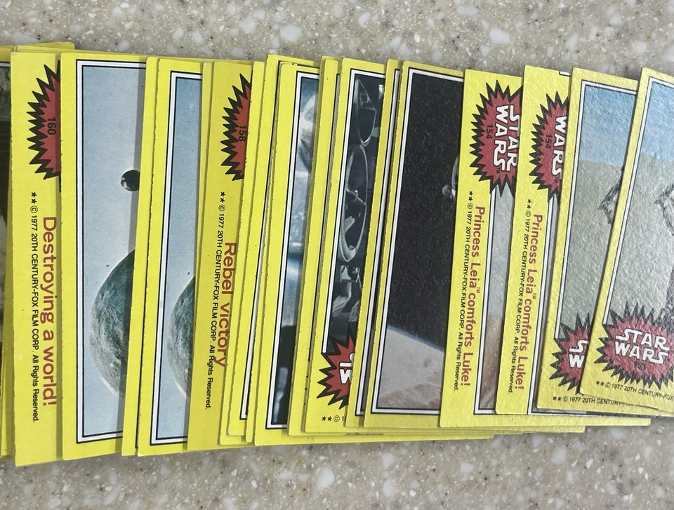 1977 Topps Star Wars Yellow Trading Card 277 cards & 64 orange cards | eBay