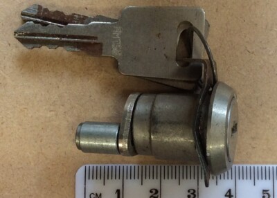 Vintage Ronis Metal Filing Cabinet Lock Comes with 2 keys , Clip Fix | eBay