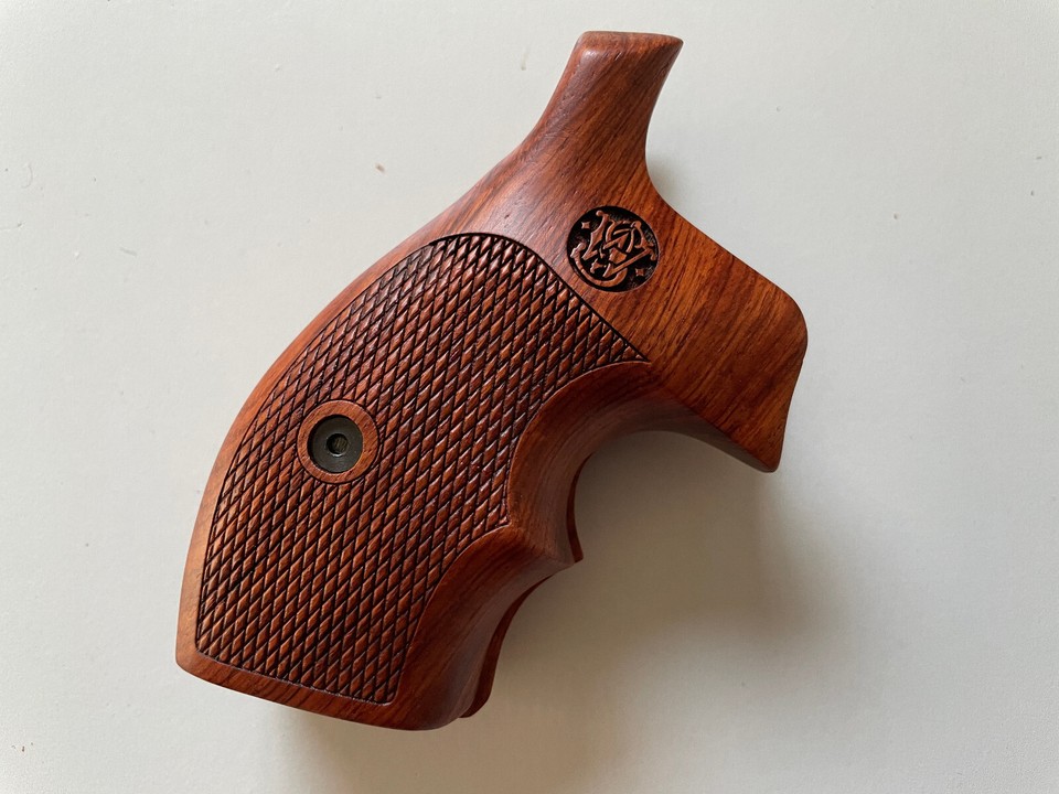 Premium bantam Grips For S&W K/L Frame Round Butt 686 hardwood opened ...