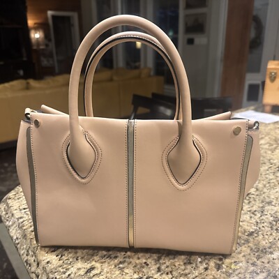 IVANKA TRUMP PURSE, EXCELLENT CONDITION | eBay