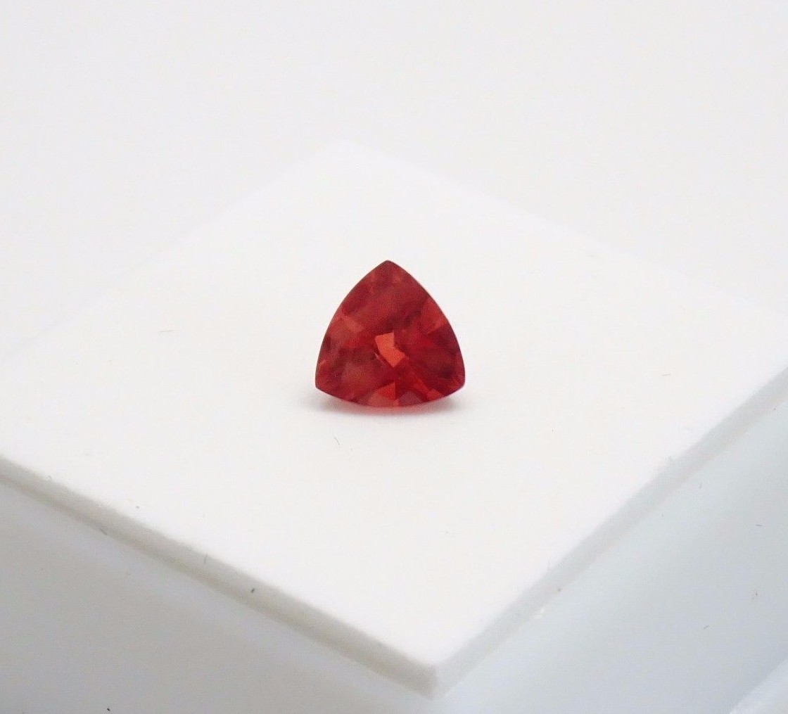 Red Labradorite - 0.80ct+ Checkerboard Top Cut -Trillion 7x7mm - Loose ...