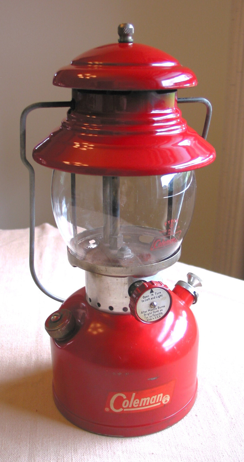 VINTAGE COLEMAN LANTERN MODEL 200A | eBay